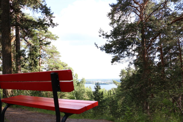 タンペレお薦めの観光地：プーニッキ展望台とドーナツカフェ（Pyynikki observation tower cafe） | キートスショップ